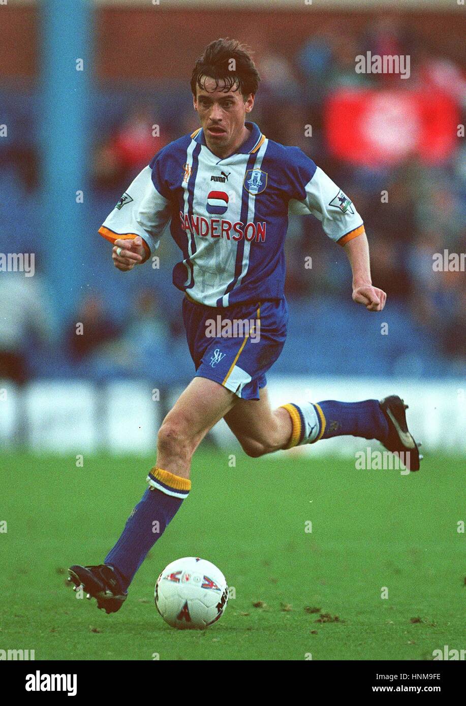 IAN NOLAN SHEFFIELD WEDNESDAY FC 21 November 1995 Stock Photo - Alamy