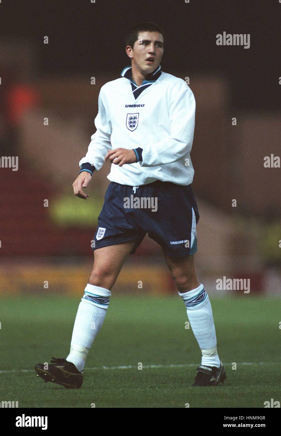 Crystal palace u21 hi-res stock photography and images - Alamy