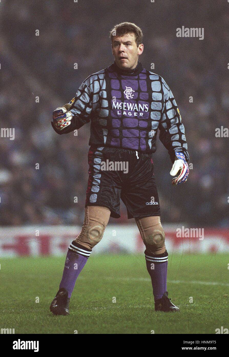 ANDY GORAM GLASGOW RANGERS FC 11 December 1995 Stock Photo - Alamy