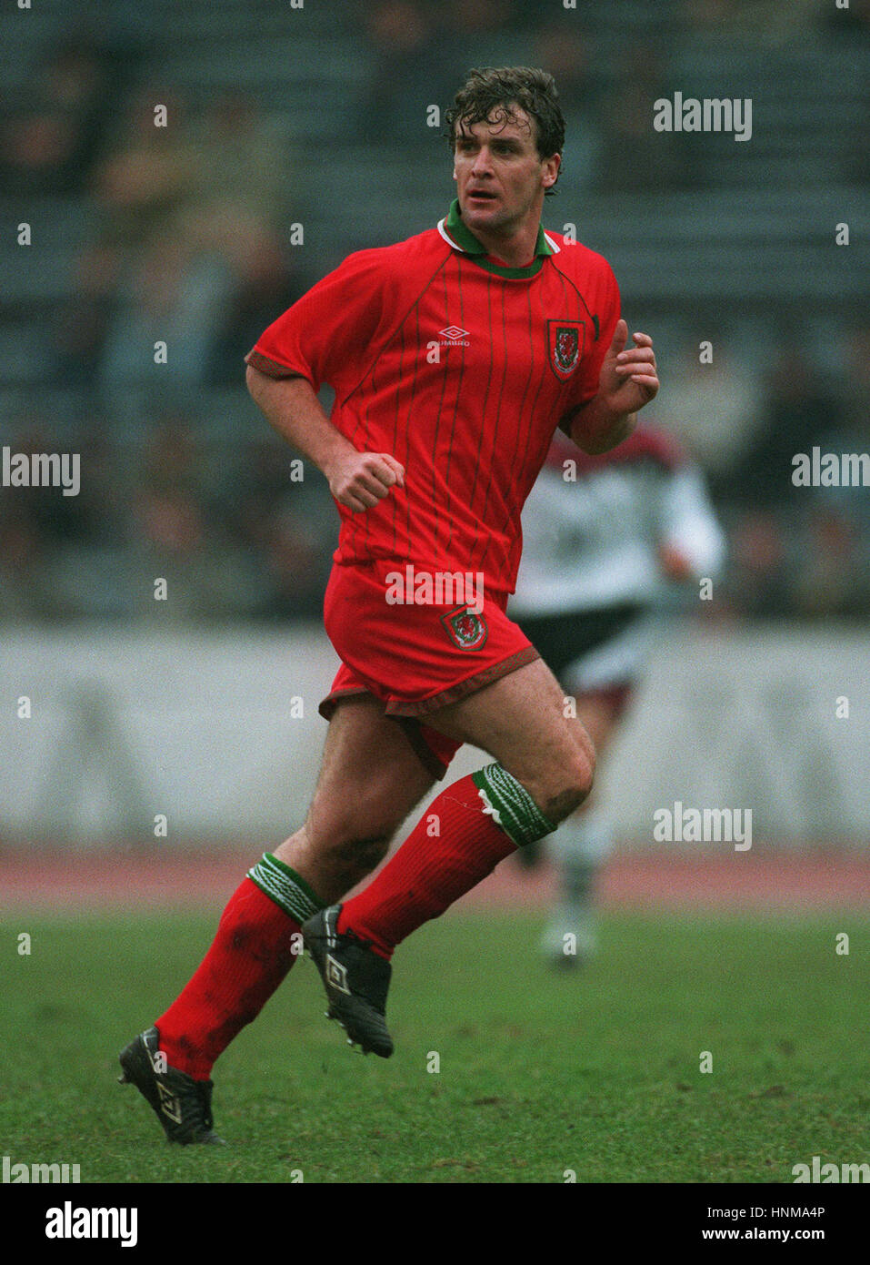 Mark hughes manchester united fc hi-res stock photography and images ...