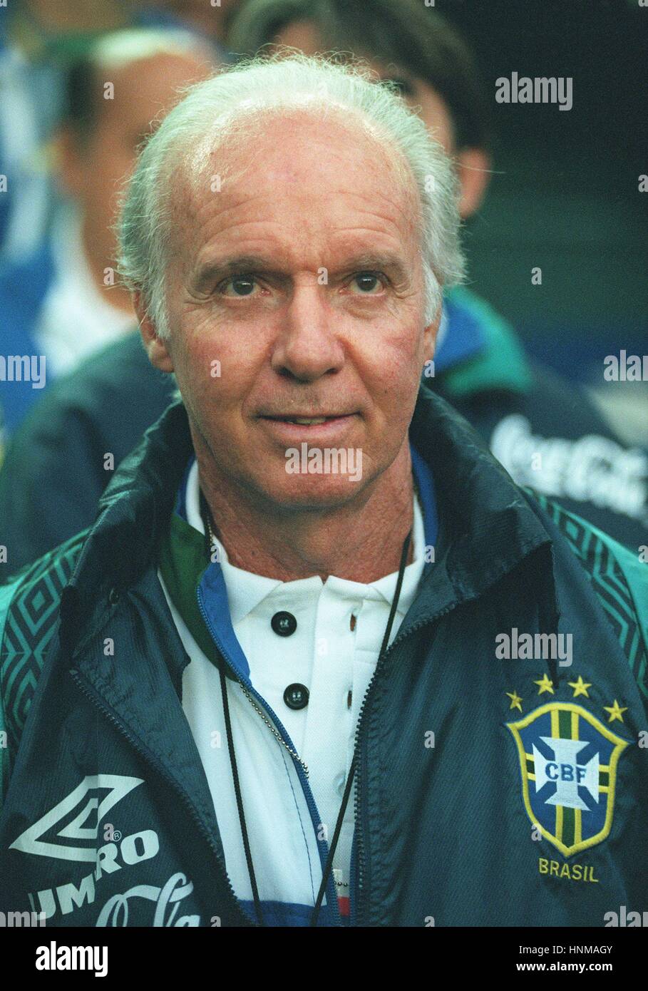 Mario zagallo hi-res stock photography and images - Alamy