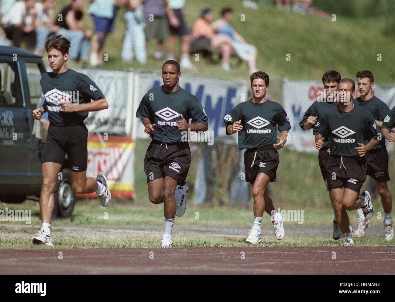 PAUL INCE KEEPS UP WITH HIS NEW INTER MILAN TEAM MATES 18 July 1995 ...