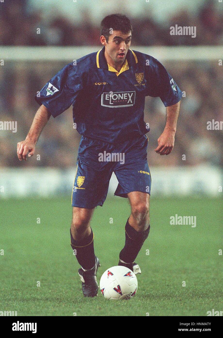 JON GOODMAN WIMBLEDON FC 11 December 1995 Stock Photo - Alamy