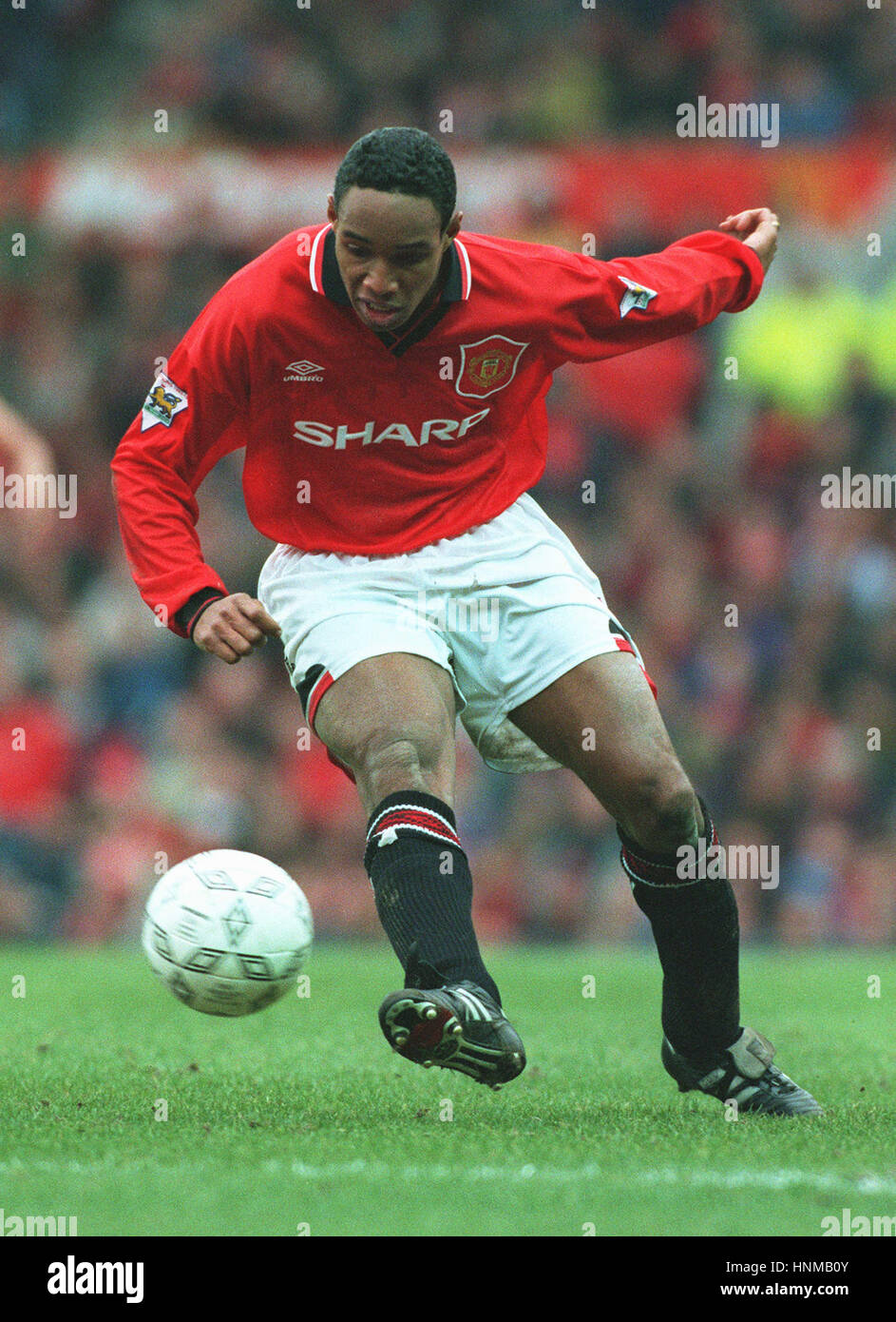 PAUL INCE MANCHESTER UNITED FC 06 March 1995 Stock Photo - Alamy