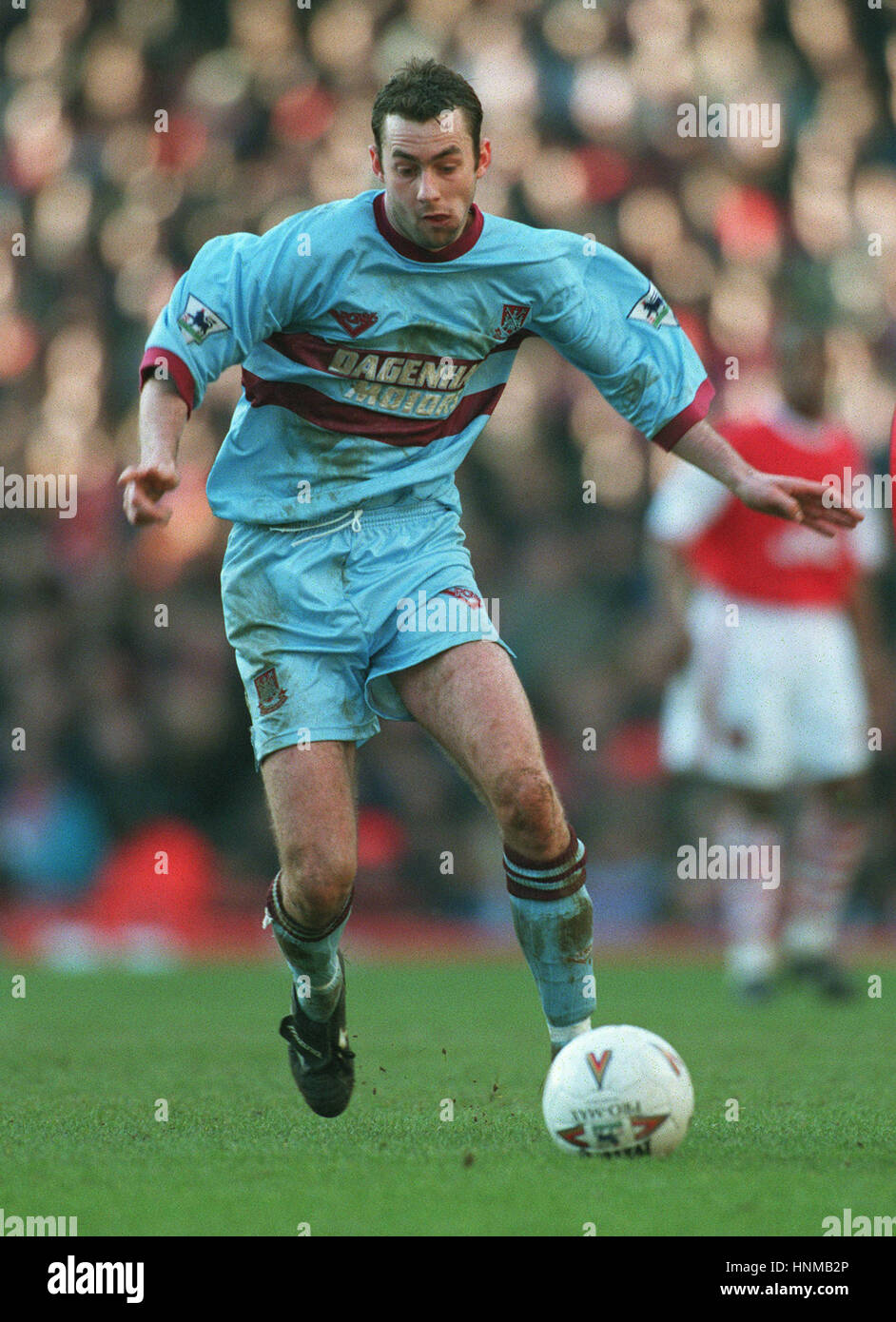 DON HUTCHISON WEST HAM UNITED FC 09 March 1995 Stock Photo - Alamy