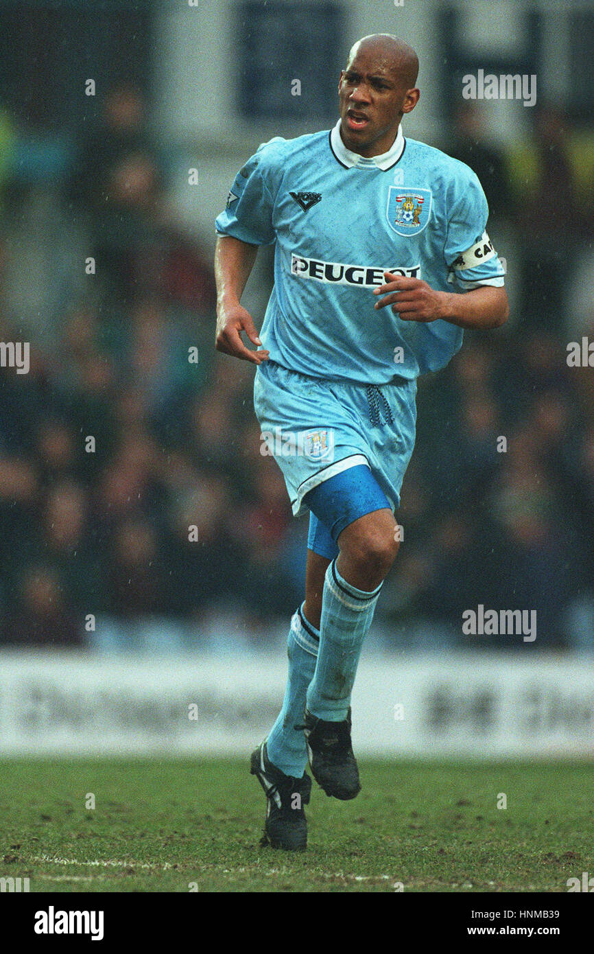 Dion Dublin Stock Photos & Dion Dublin Stock Images - Alamy