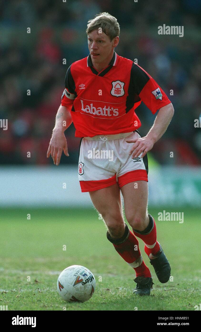 STUART PEARCE NOTTINGHAM FOREST FC 20 March 1995 Stock Photo - Alamy
