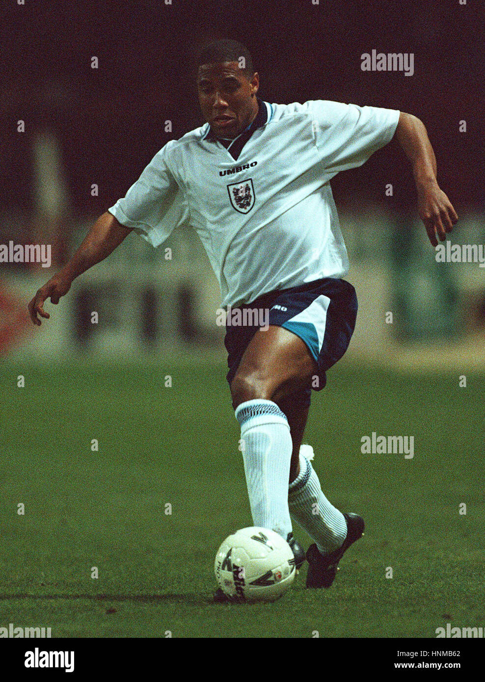 JOHN BARNES ENGLAND & LIVERPOOL FC 01 April 1995 Stock Photo - Alamy