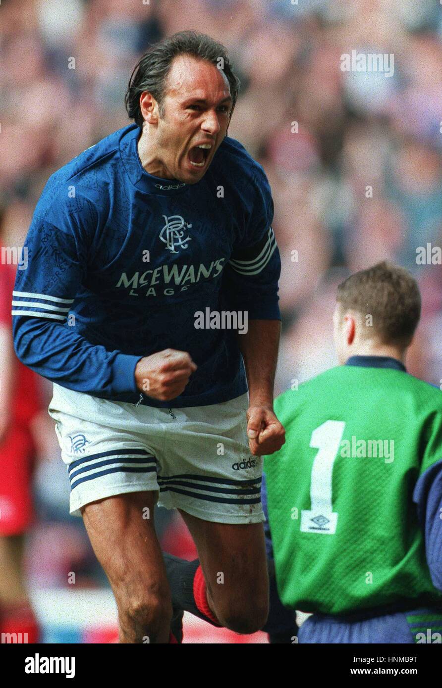 Mark hateley and aberdeen hi-res stock photography and images - Alamy