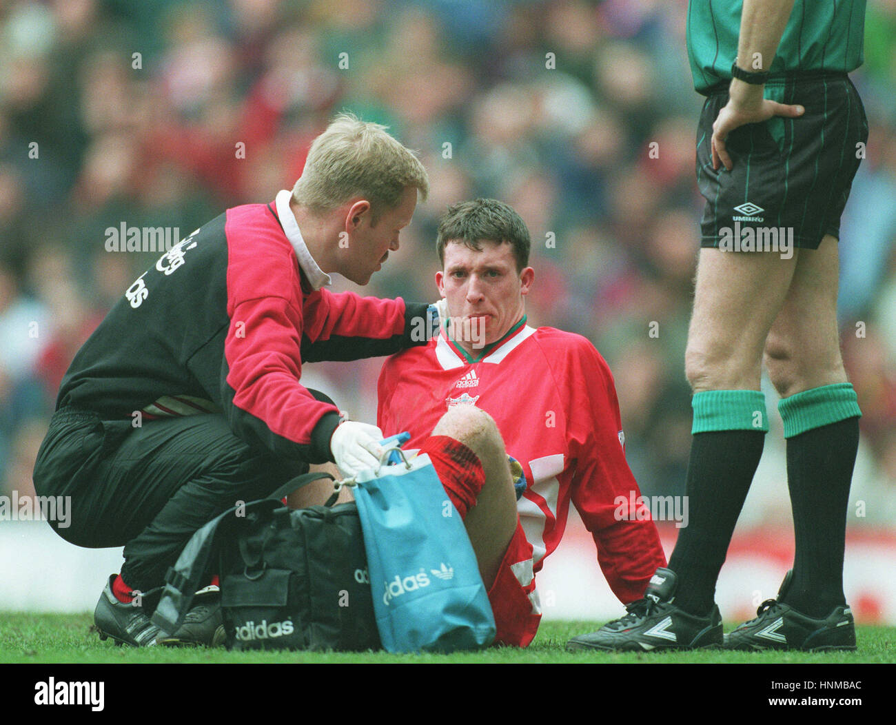 ROBBIE FOWLER LIVERPOOL FC 10 April 1995 Stock Photo - Alamy