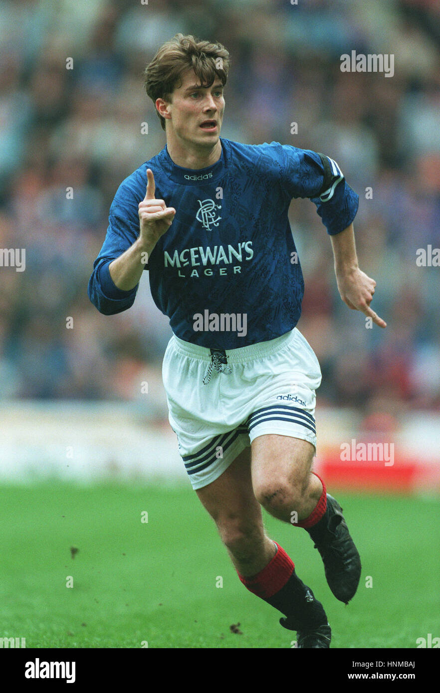 Brian laudrup rangers hi-res stock photography and images - Alamy