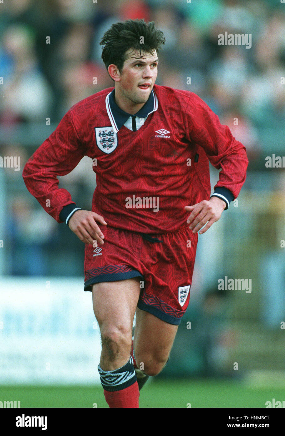 NEIL SHIPPERLEY ENGLAND U21 & SOUTHAMPTON 11 April 1995 Stock Photo - Alamy