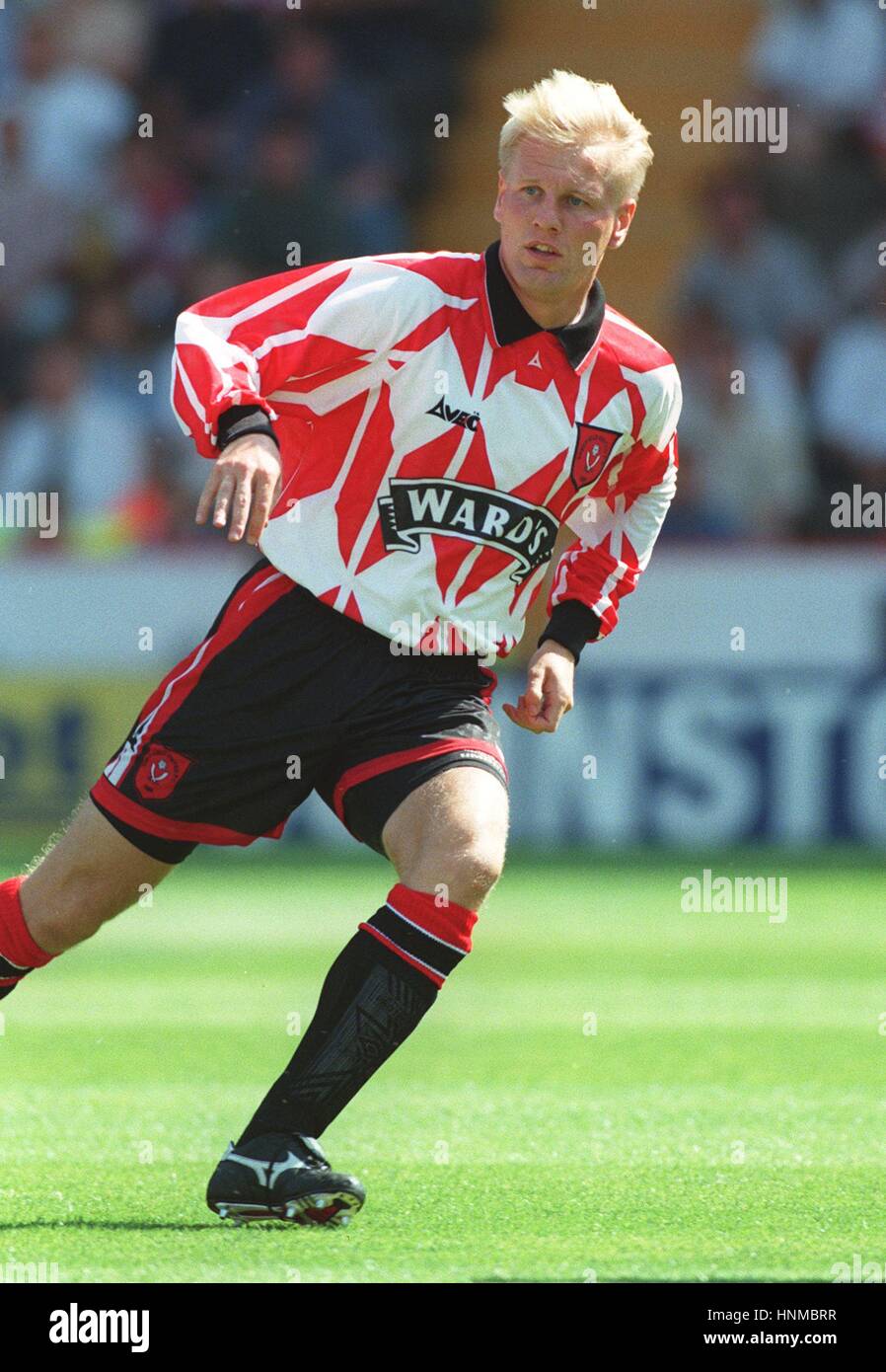 PAUL ROGERS SHEFFIELD UNITED FC 10 August 1995 Stock Photo - Alamy