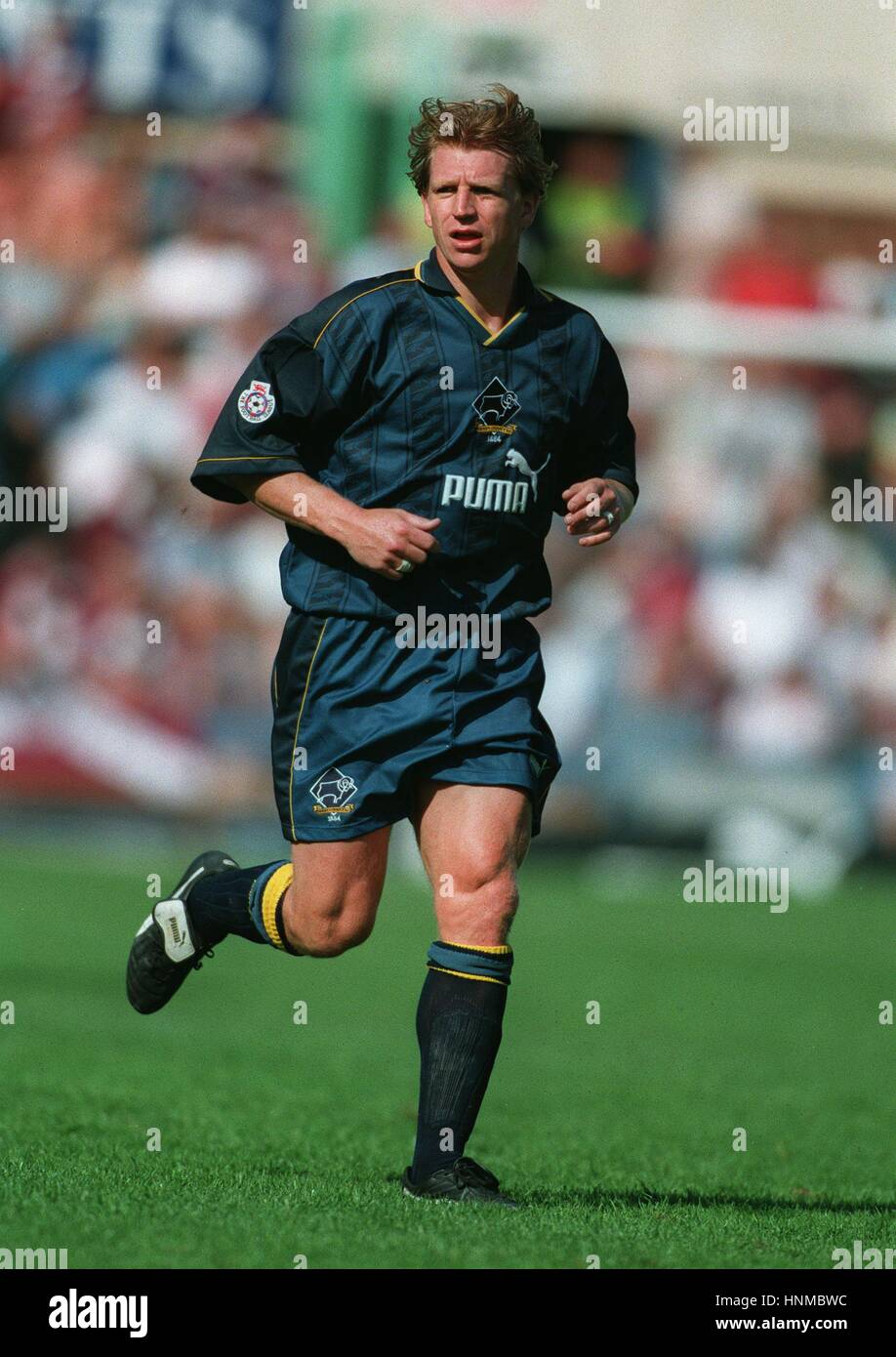 MARCO GABBIADINI DERBY COUNTY FC 11 August 1995 Stock Photo - Alamy