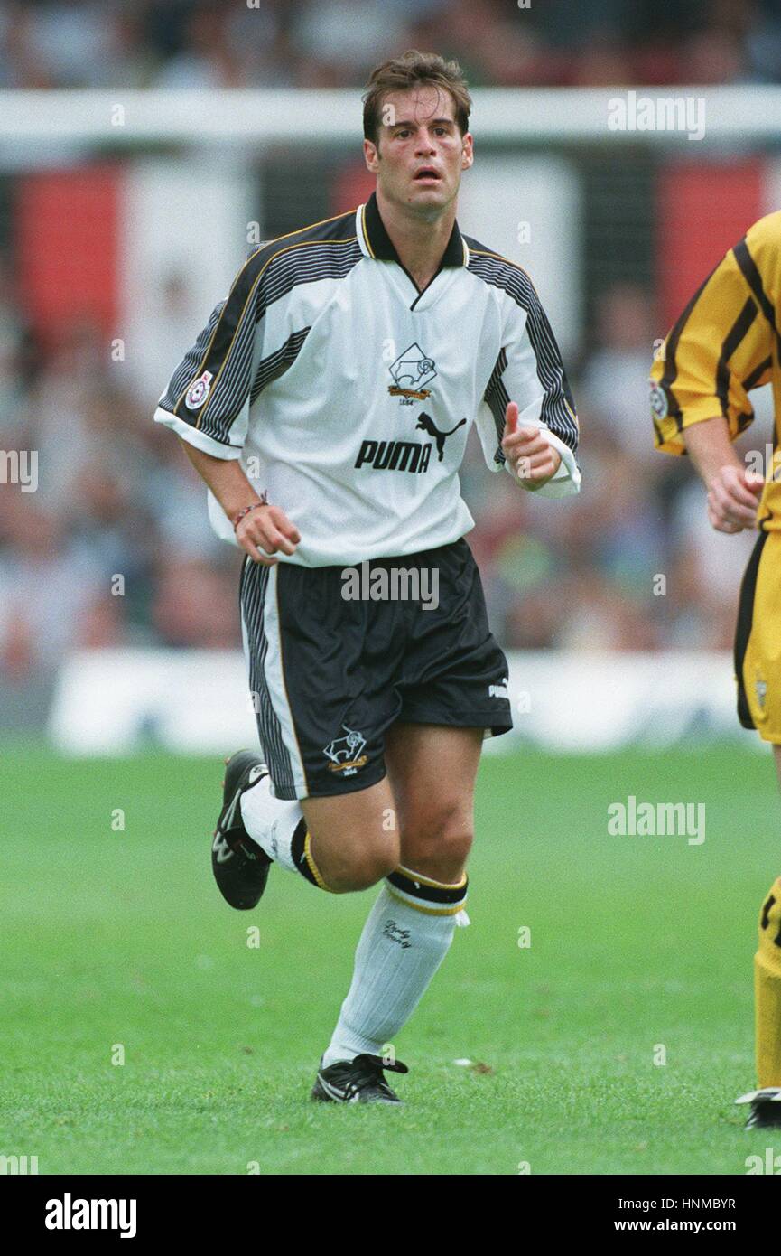 John harkes hi-res stock photography and images - Alamy