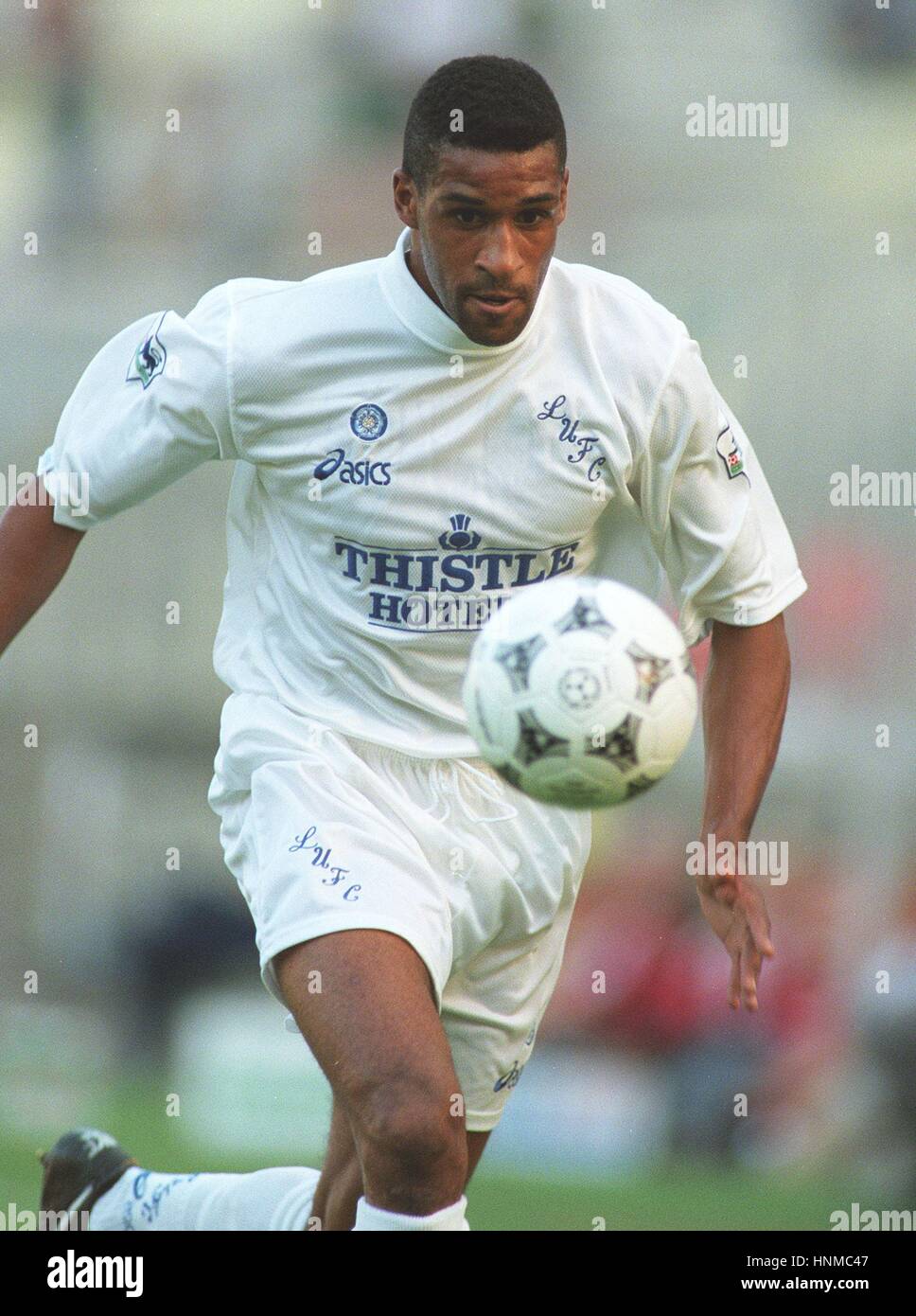 BRIAN DEANE LEEDS UNITED FC 10 August 1995 Stock Photo - Alamy