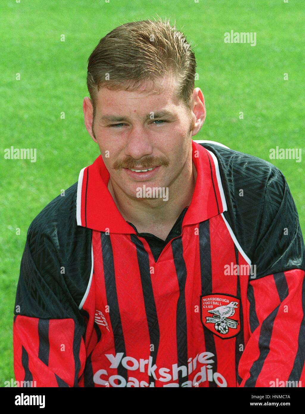 DARREN KNOWLES SCARBOROUGH FC 16 August 1995 Stock Photo - Alamy