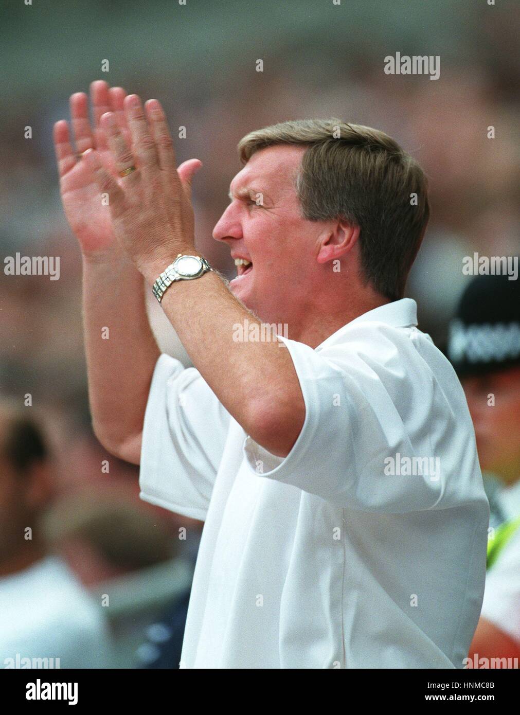 Qpr v blackburn hi-res stock photography and images - Alamy