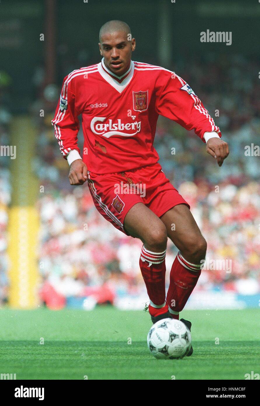 STAN COLLYMORE LIVERPOOL FC 21 August 1995 Stock Photo - Alamy