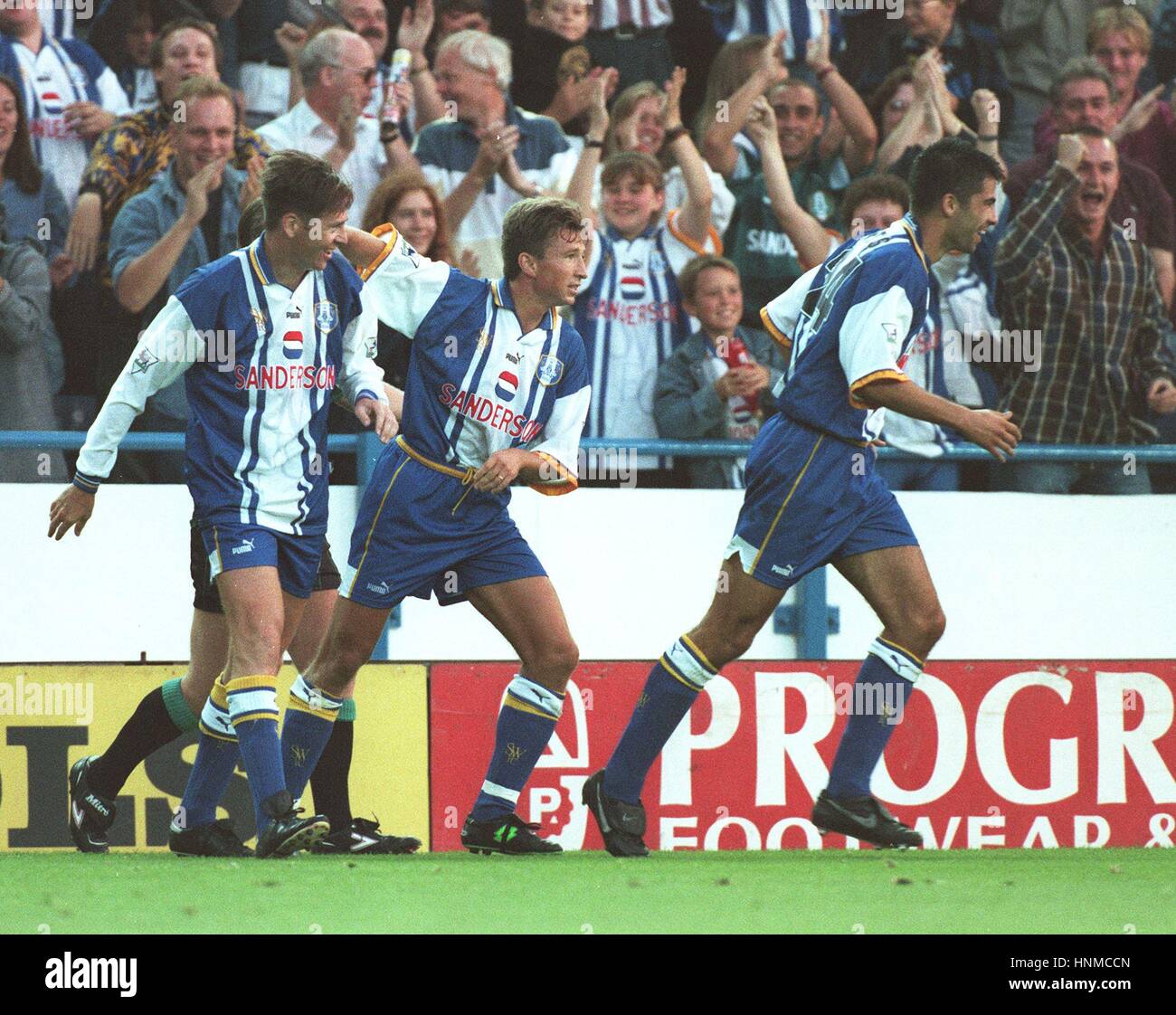 Chris waddle sheffield hi-res stock photography and images - Alamy