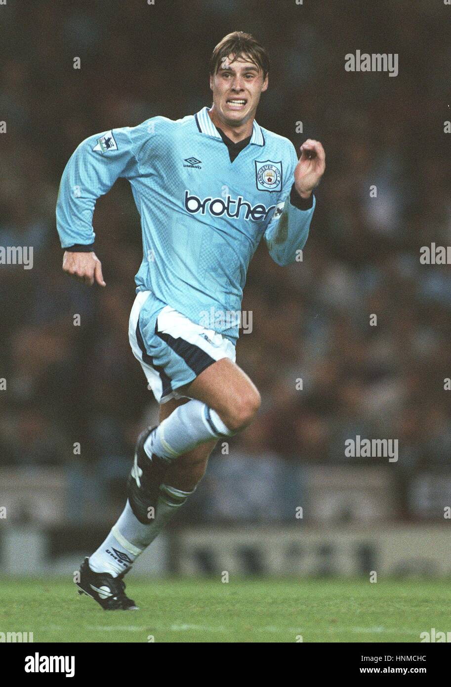 Gary flitcroft hi-res stock photography and images - Alamy