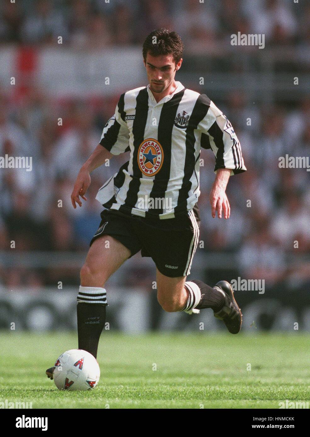 KEITH GILLESPIE NEWCASTLE UNITED FC 05 September 1995 Stock Photo - Alamy
