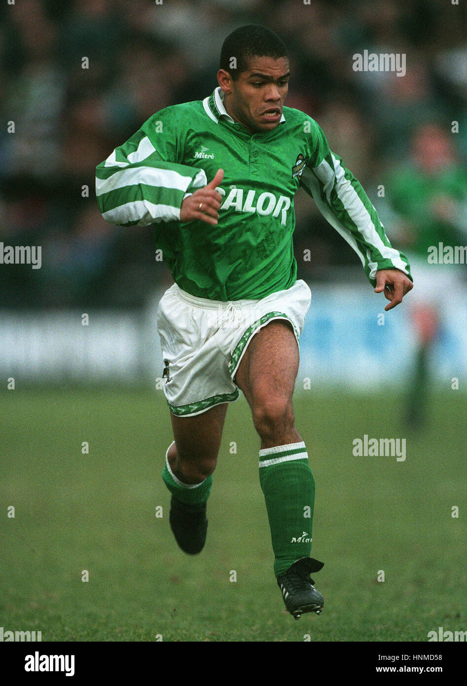 KEVIN HARPER HIBERNIAN FC 22 February 1995 Stock Photo - Alamy