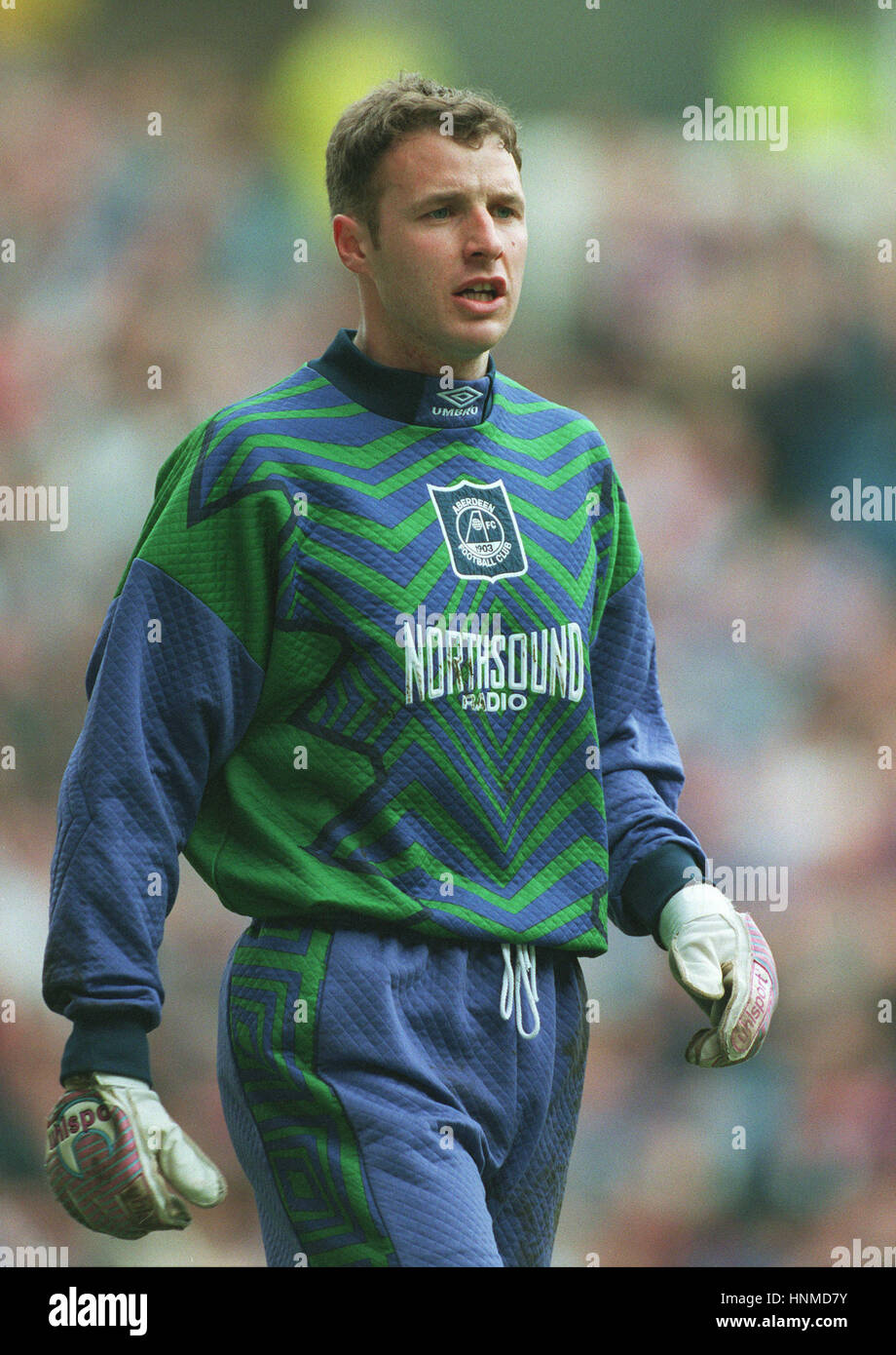 MICHAEL WATT ABERDEEN FC 10 April 1995 Stock Photo - Alamy