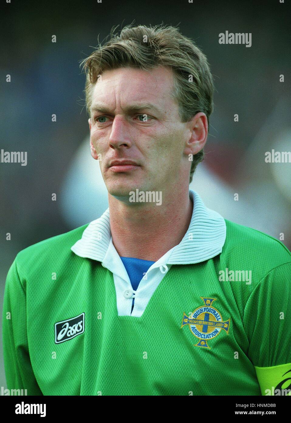 ALAN MCDONALD NORTHERN IRELAND & QPR FC 19 June 1995 Stock Photo - Alamy