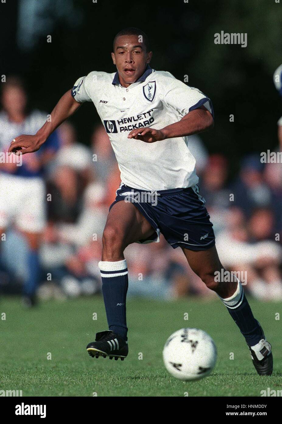 CHRIS ARMSTRONG TOTTENHAM HOTSPUR FC 26 July 1995 Stock Photo - Alamy