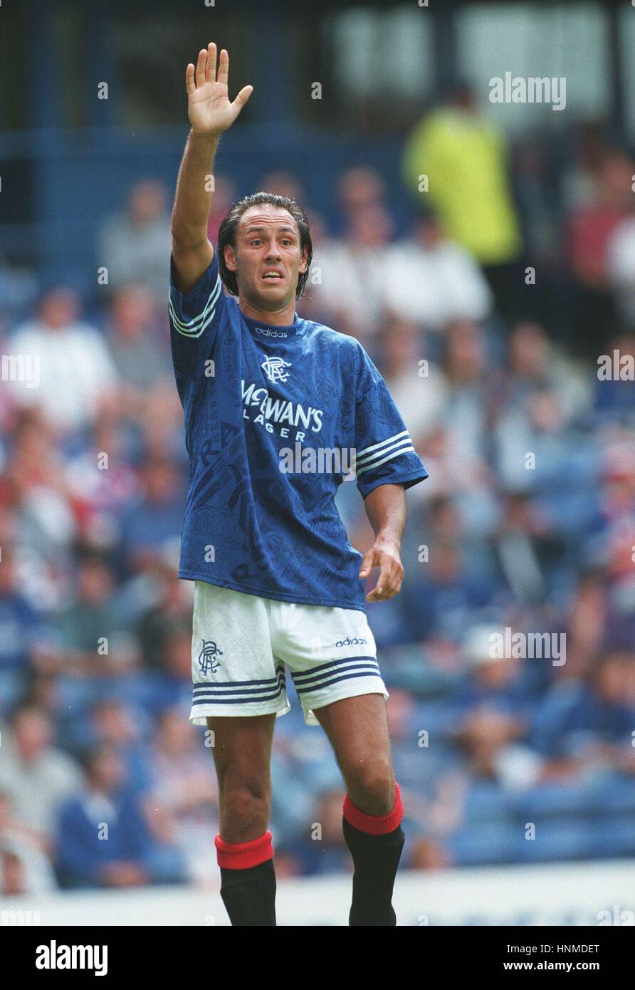 MARK HATELEY GLASGOW RANGERS FC 31 July 1995 Stock Photo - Alamy