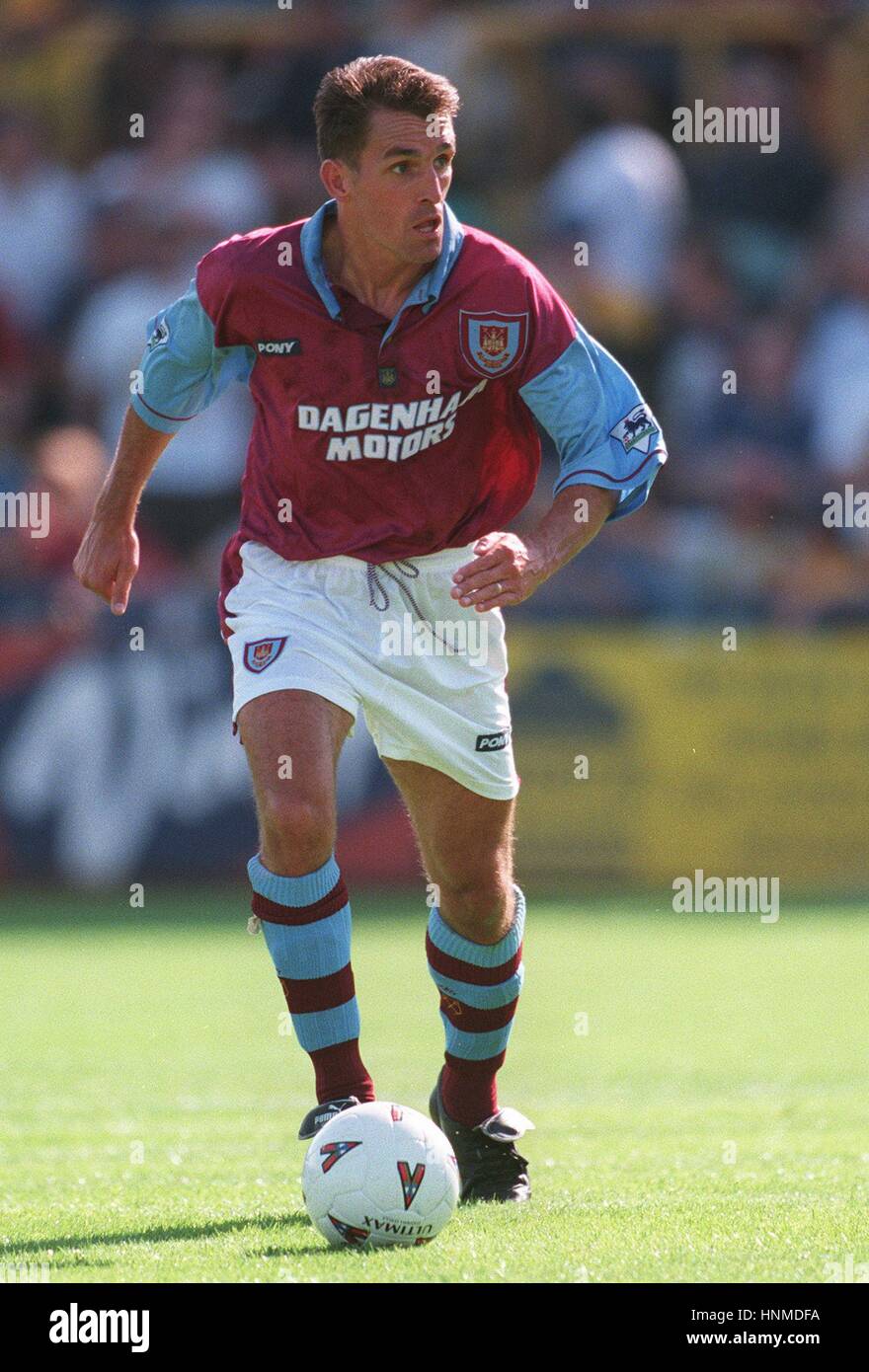 Martin allen west ham hi-res stock photography and images - Alamy