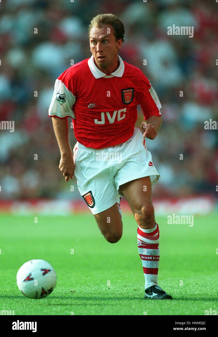 David platt arsenal hi-res stock photography and images - Alamy