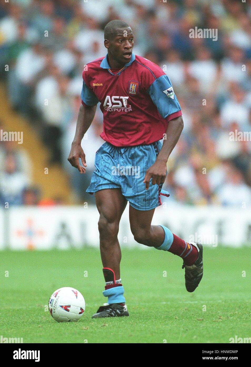 UGO EHIOGU ASTON VILLA FC 29 August 1995 Stock Photo - Alamy