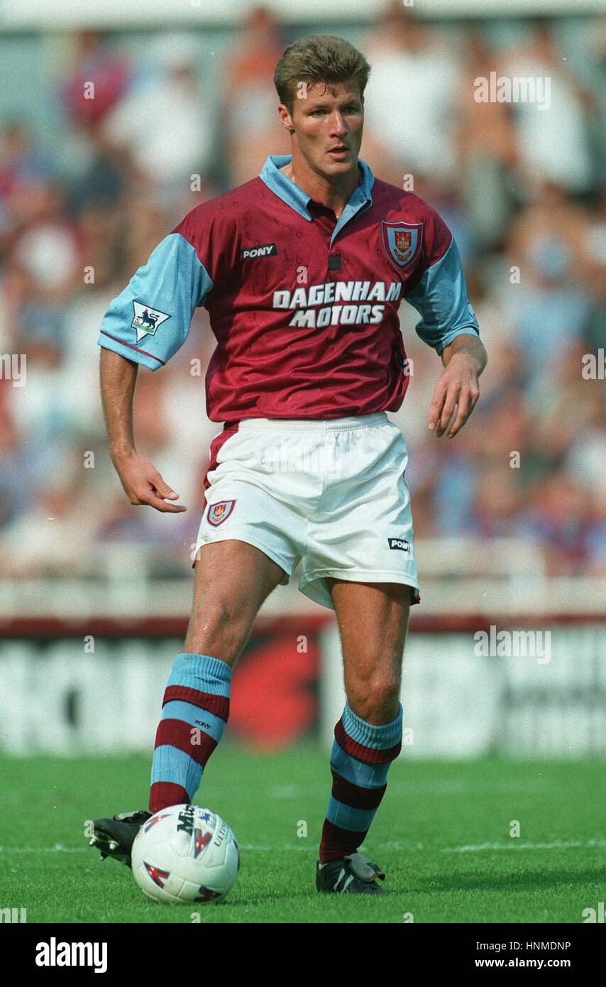 MARC RIEPER WEST HAM UNITED FC 31 August 1995 Stock Photo - Alamy
