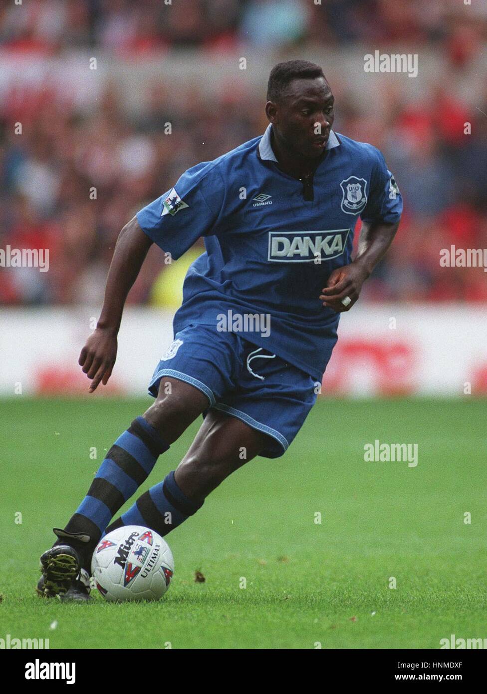 DANIEL AMOKACHI EVERTON FC 19 September 1995 Stock Photo - Alamy