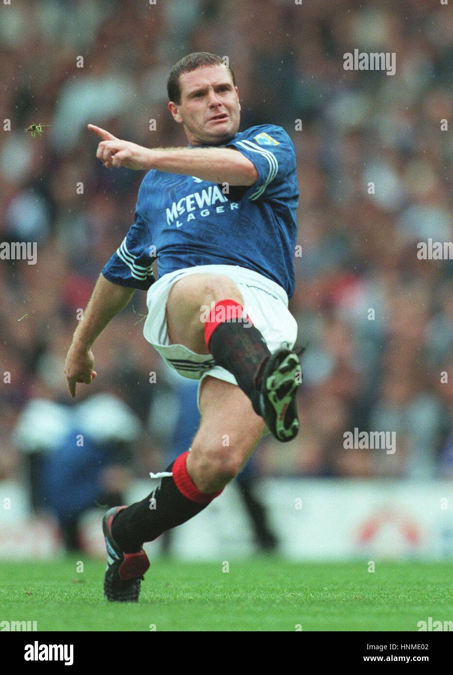 PAUL GASCOIGNE GLASGOW RANGERS FC 26 September 1995 Stock Photo - Alamy