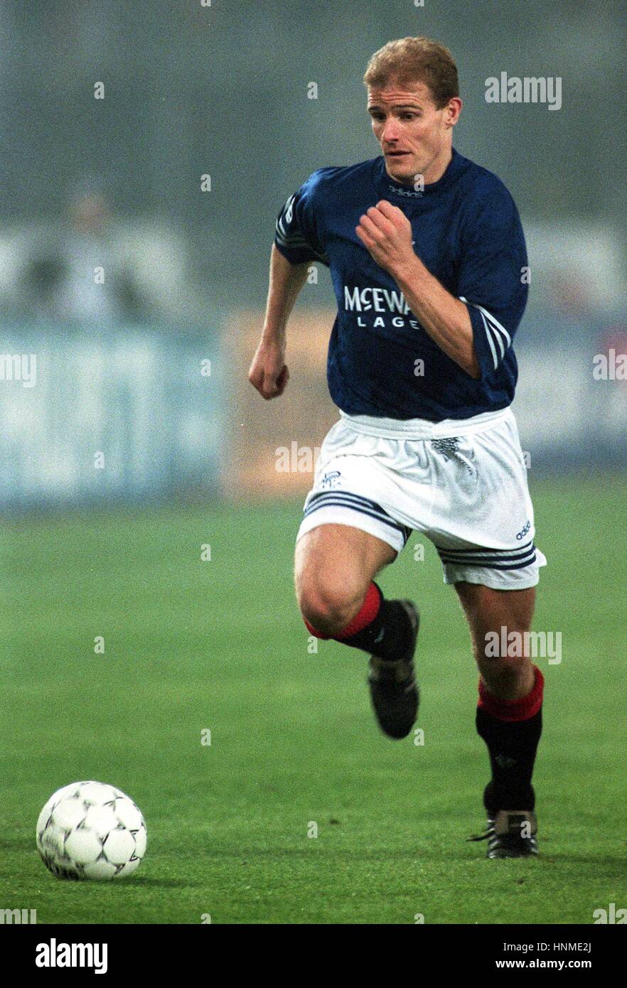 GORDON DURIE GLASGOW RANGERS FC 01 November 1995 Stock Photo - Alamy