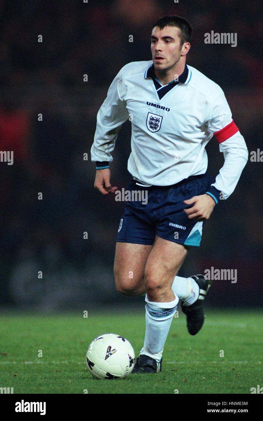 DAVID UNSWORTH ENGLAND U21 & EVERTON FC 22 November 1995 Stock Photo ...
