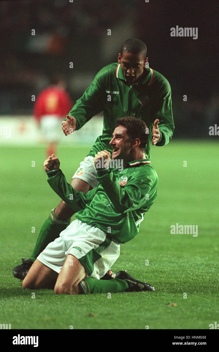 JOHN ALDRIDGE & PHIL BABB REPUBLIC OF IRELAND V LATVIA 11 October 1995 ...
