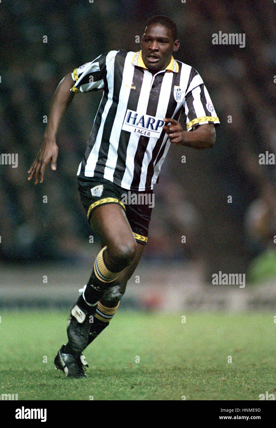 DEVON WHITE NOTTS COUNTY 19 January 1995 Stock Photo - Alamy