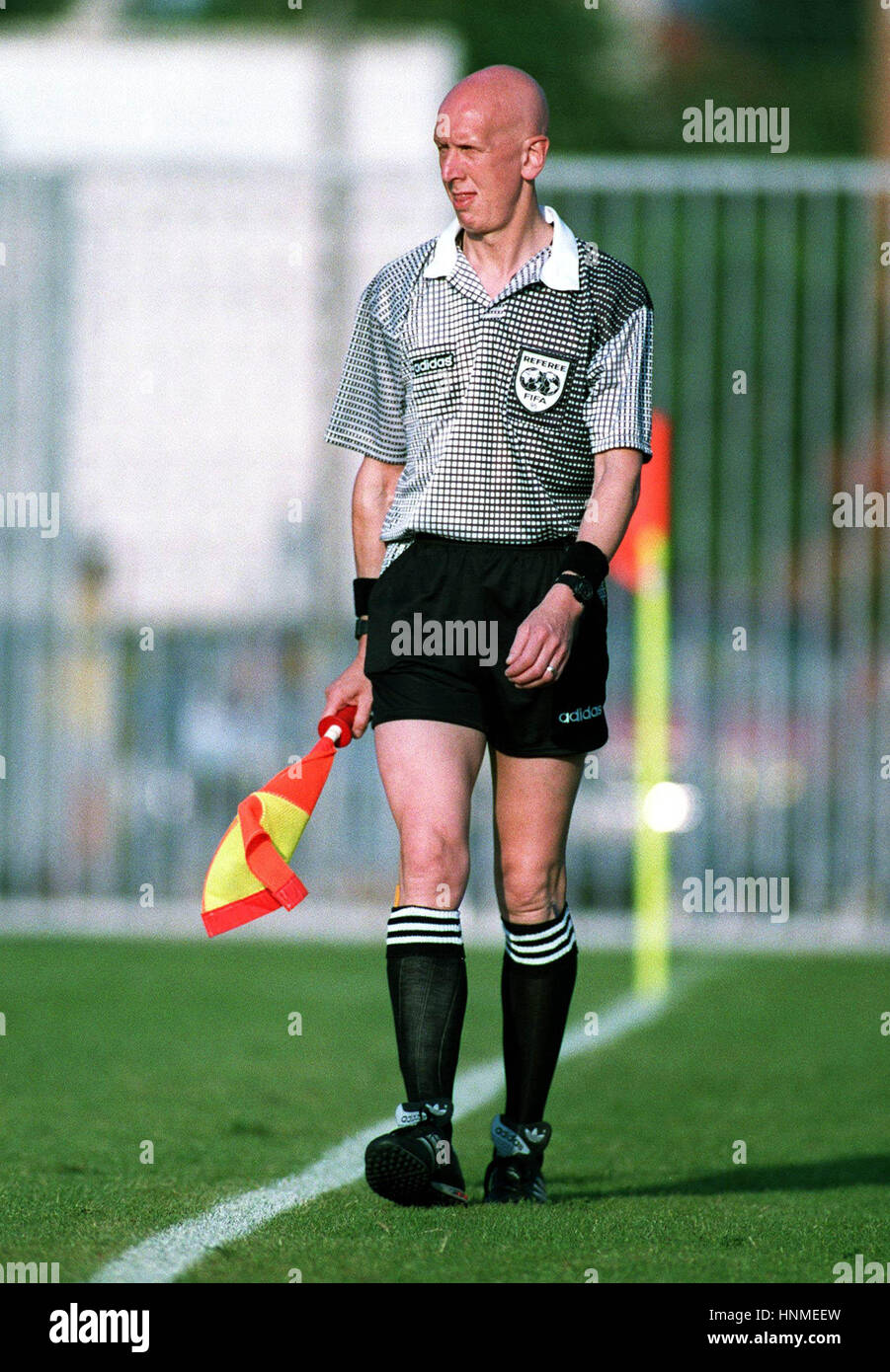 JOHN ROWBOTHAM REFEREE 09 July 1995 Stock Photo - Alamy