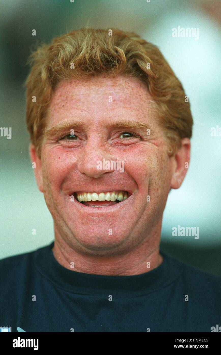 ALAN BALL MANCHESTER CITY FC MANAGER 03 August 1995 Stock Photo - Alamy