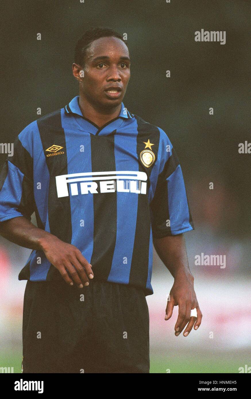 Paul Ince 1995 High Resolution Stock Photography and Images - Alamy
