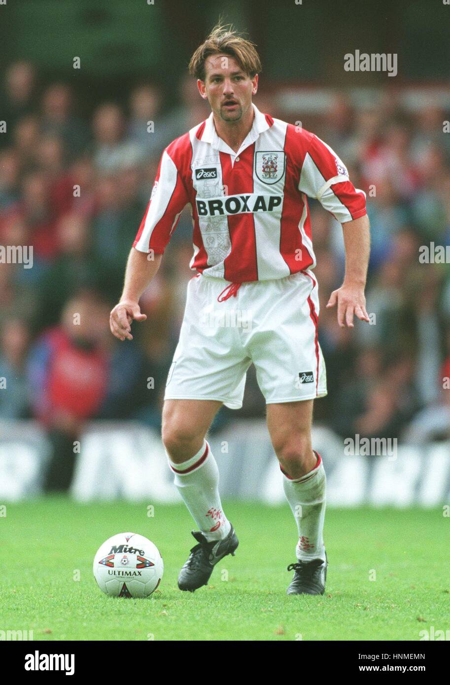 Overson hi-res stock photography and images - Alamy