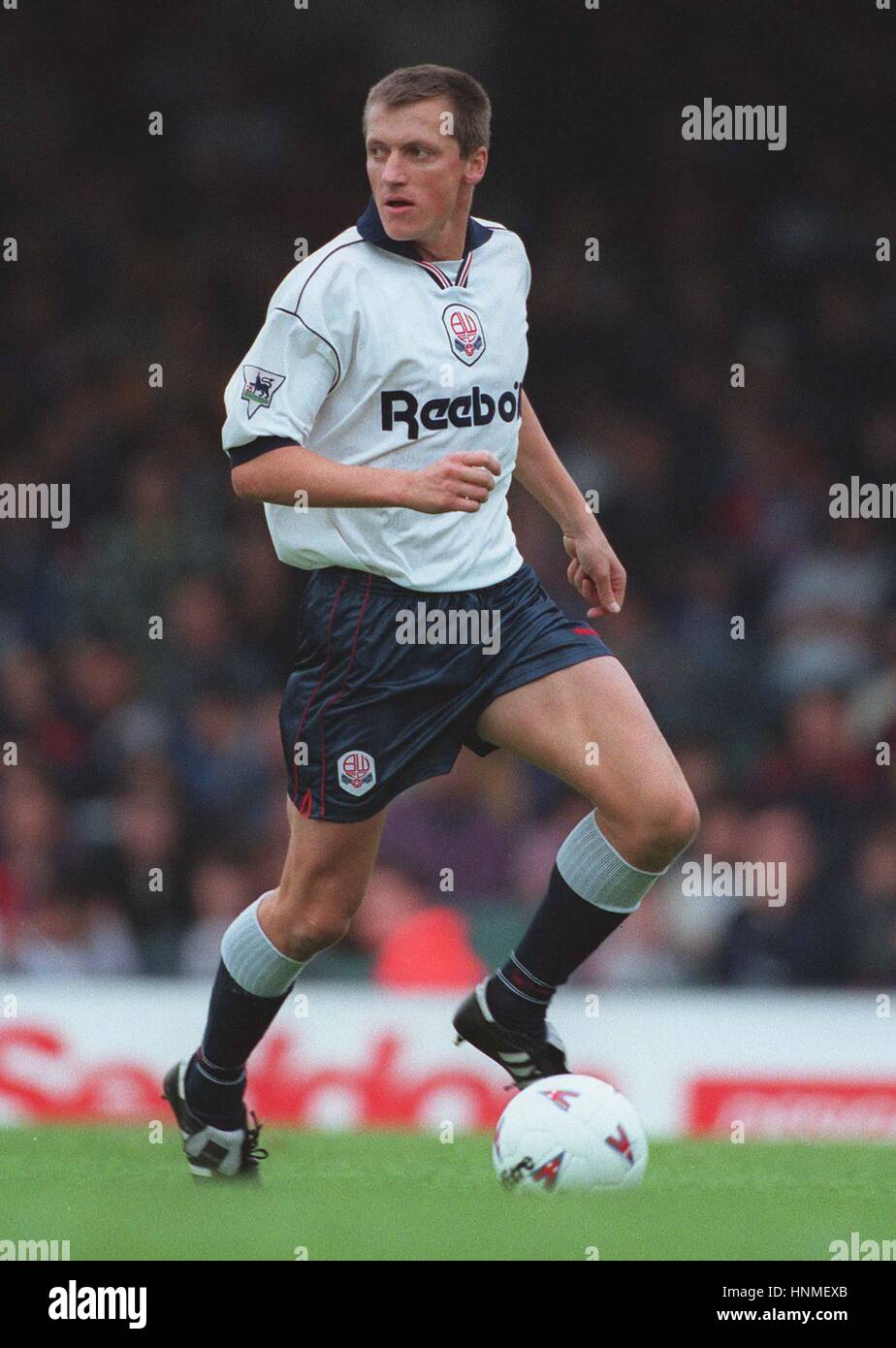 JIMMY PHILLIPS BOLTON WANDERERS FC 02 October 1995 Stock Photo - Alamy