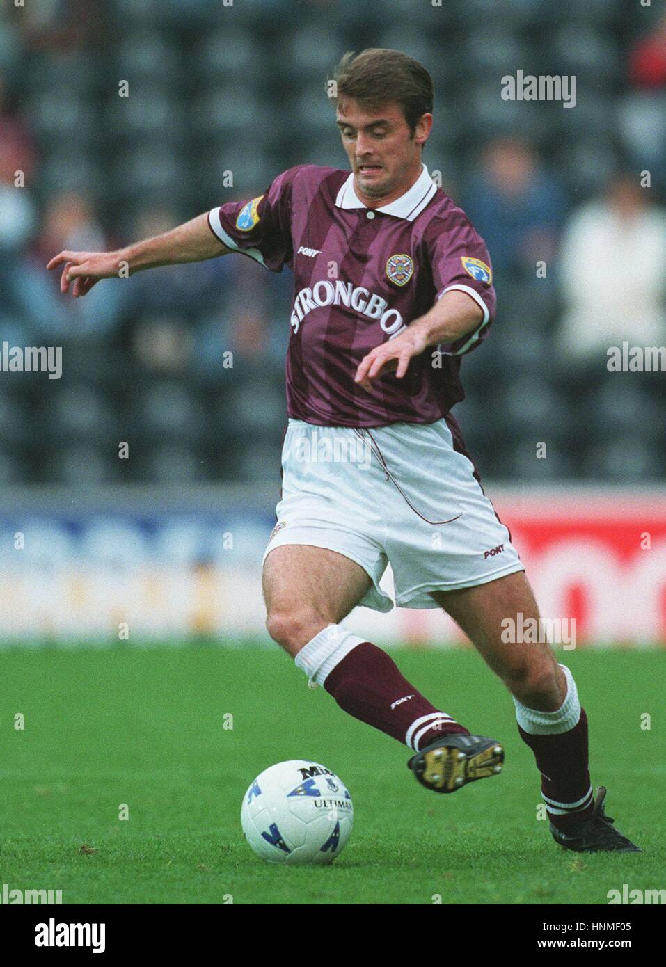 BRIAN HAMILTON HEART OF MIDLOTHIAN FC 12 October 1995 Stock Photo - Alamy