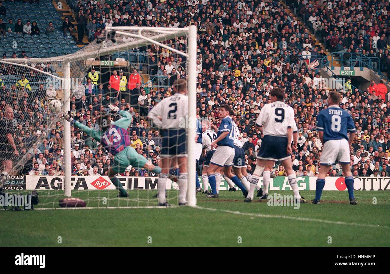 Matt jackson everton hi-res stock photography and images - Alamy