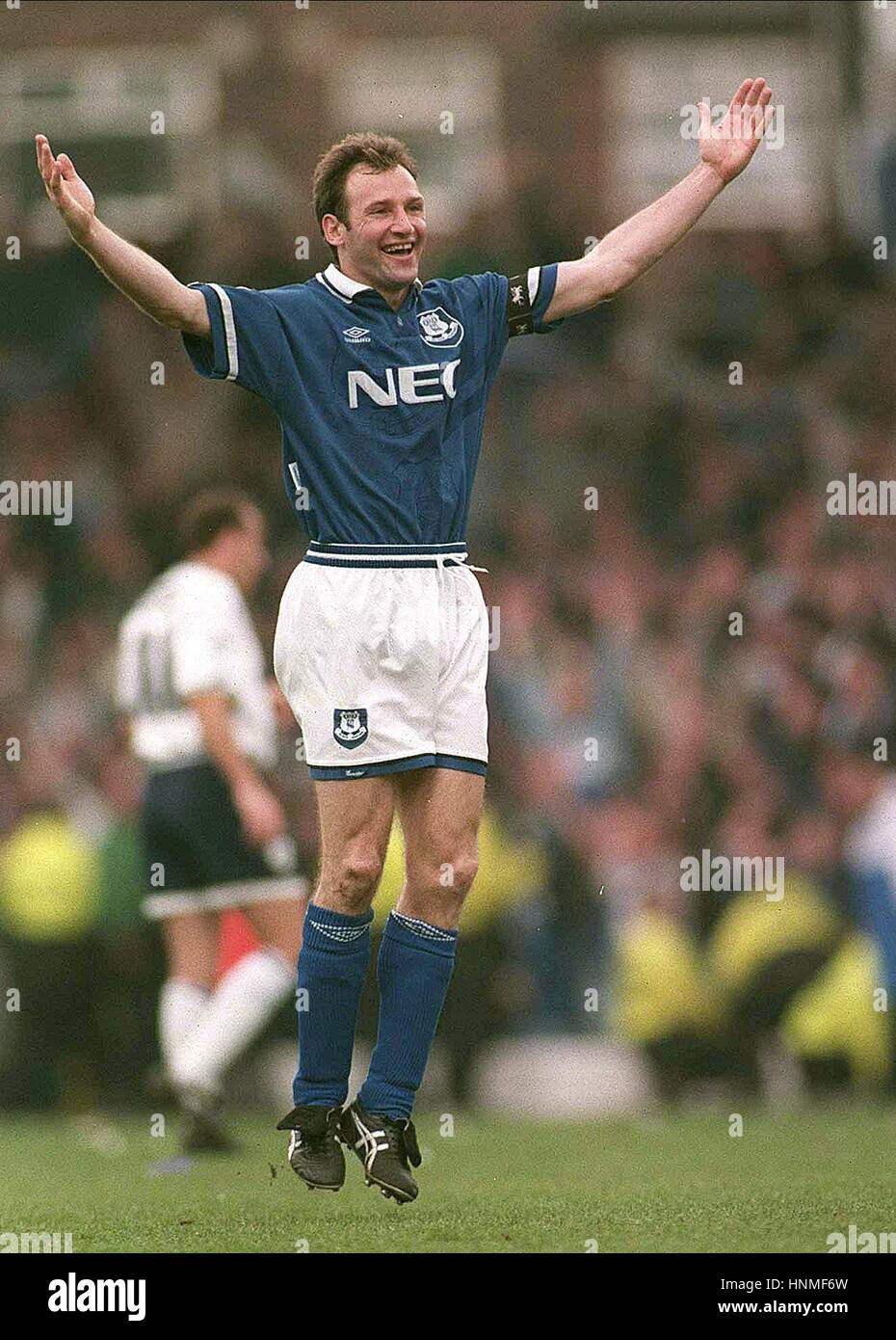 Tottenham hotspur dave hi-res stock photography and images - Alamy