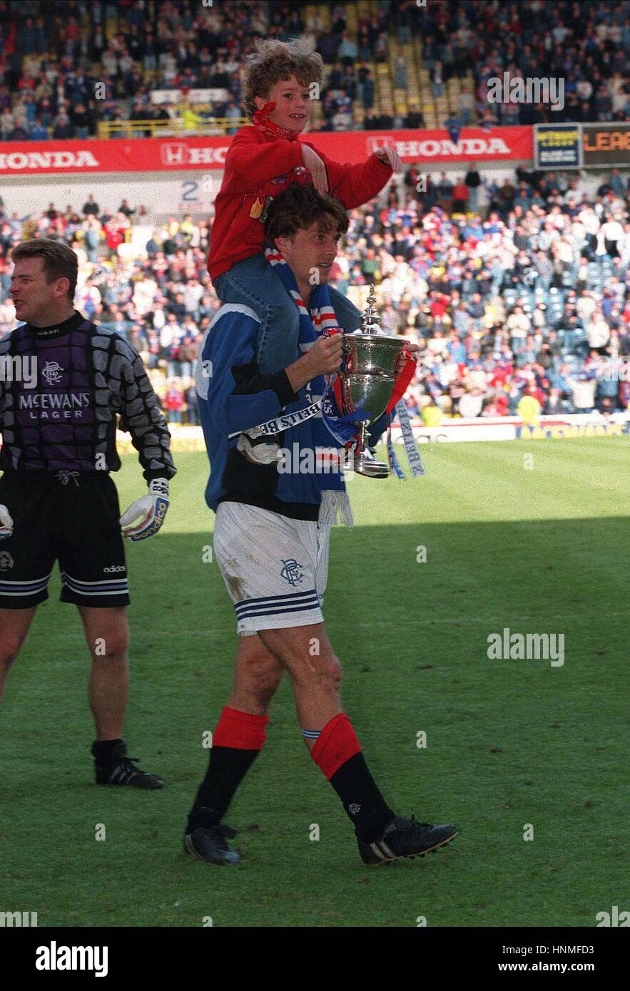 Brian laudrup rangers hi-res stock photography and images - Alamy